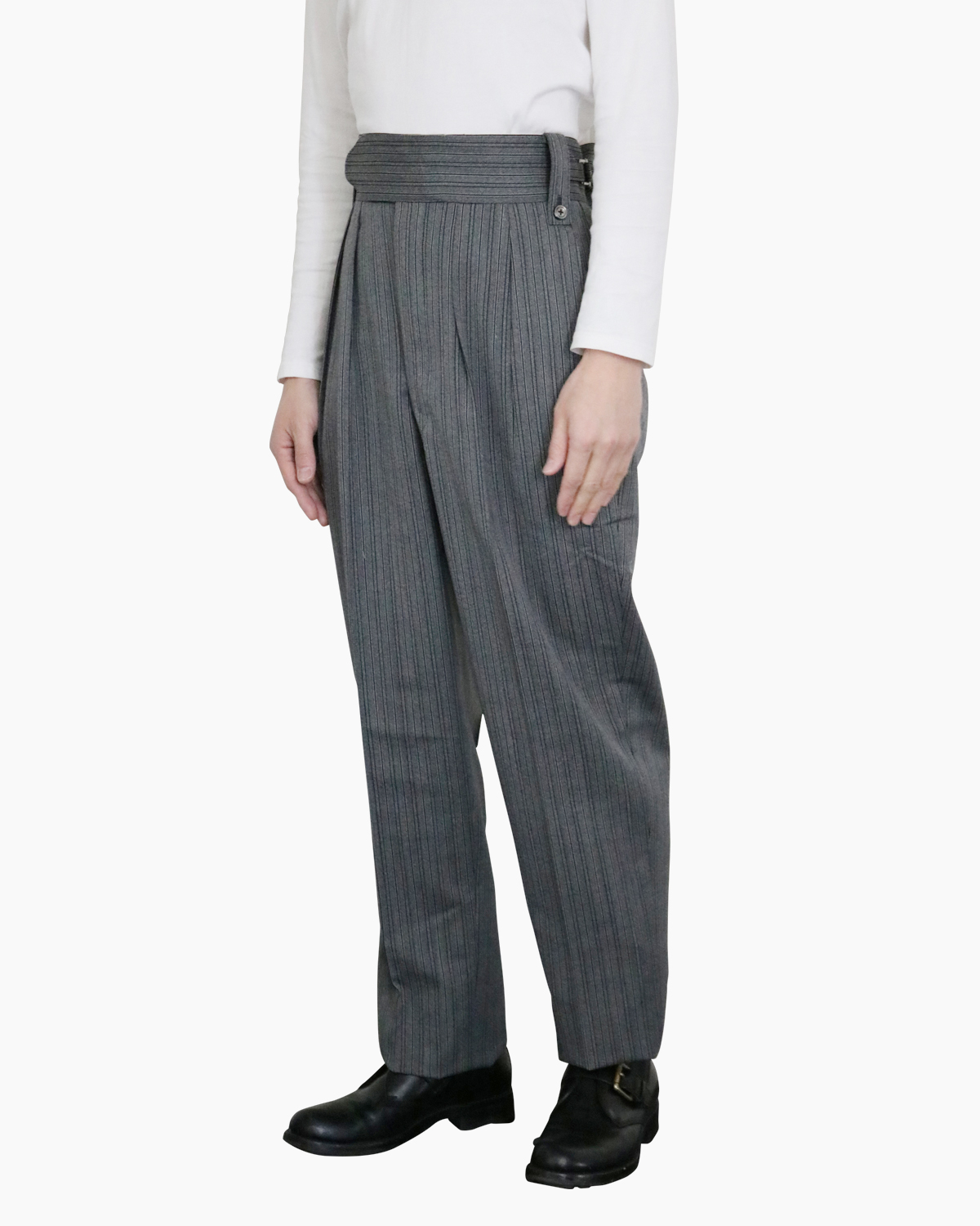 DIRECTORS｜BELTLESS - Gray｜PRODUCT｜Continuer Inc.｜メガネ・サングラス｜Select Shop