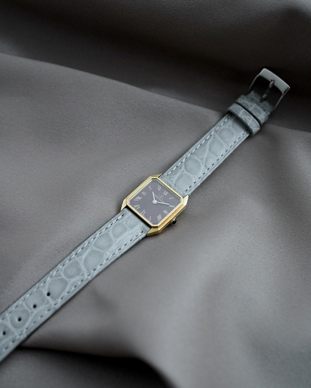 JAEGER-LECOULTRE (Vintage Watch)｜JAEGER-LECOULTRE｜Square｜18KYG - 70’s ...